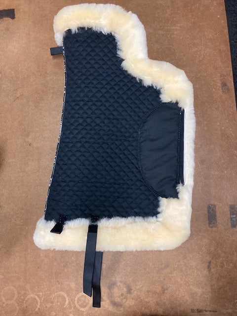 US Sheepskin Saddle Pad - Medical Grade - One Piece | ReactorPanel ...